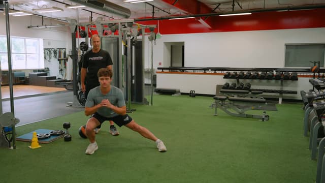 The Ultimate Leg Day Workout Routine: 10 Exercises for Stronger Legs ...